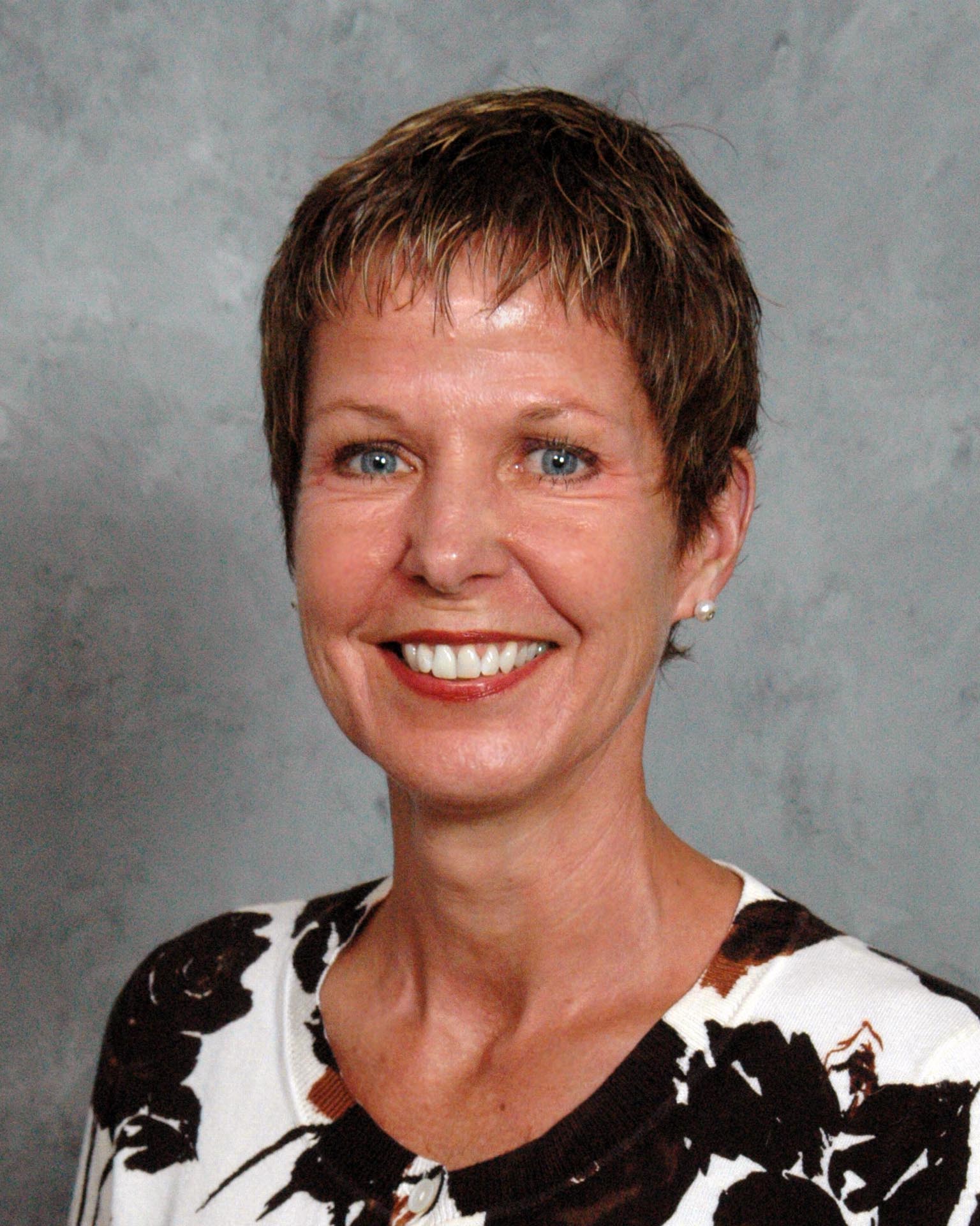 Pam Harrison Chambers, PA-C, M.P.H.'01 | News | Des Moines University